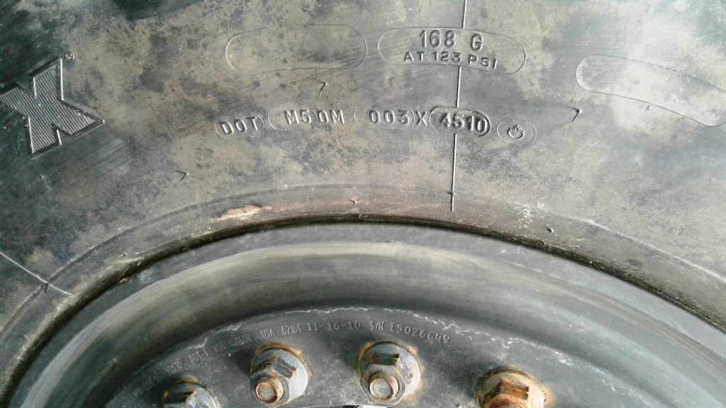 395/85R20 Michelin XZL plus on Wheel | Military Tires