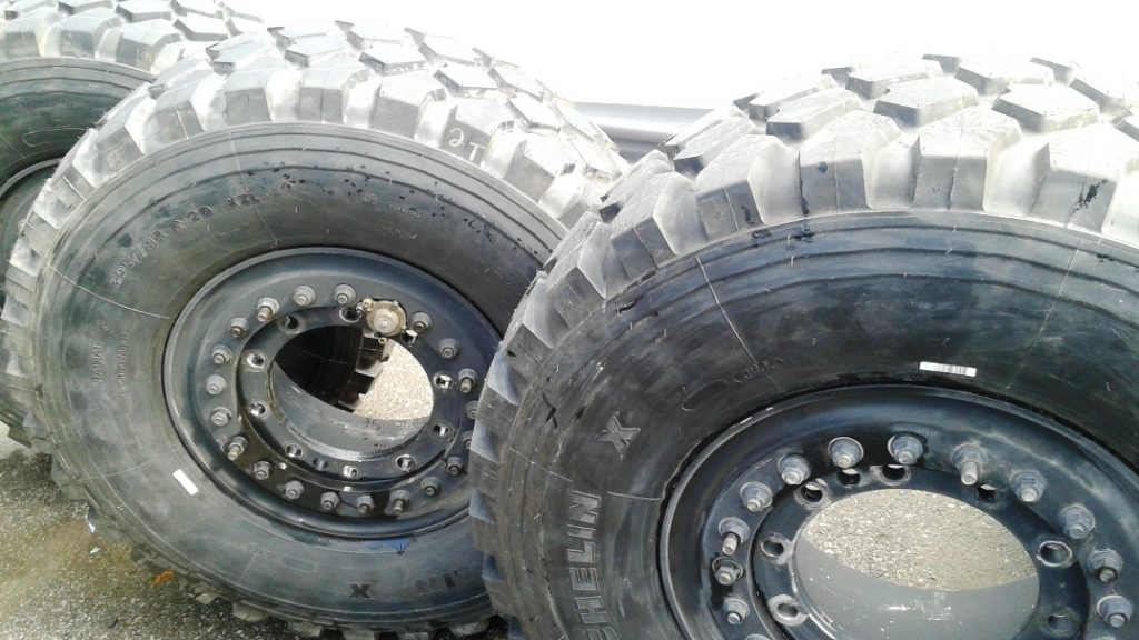 395/85R20 Michelin XZL plus on Wheel | Military Tires