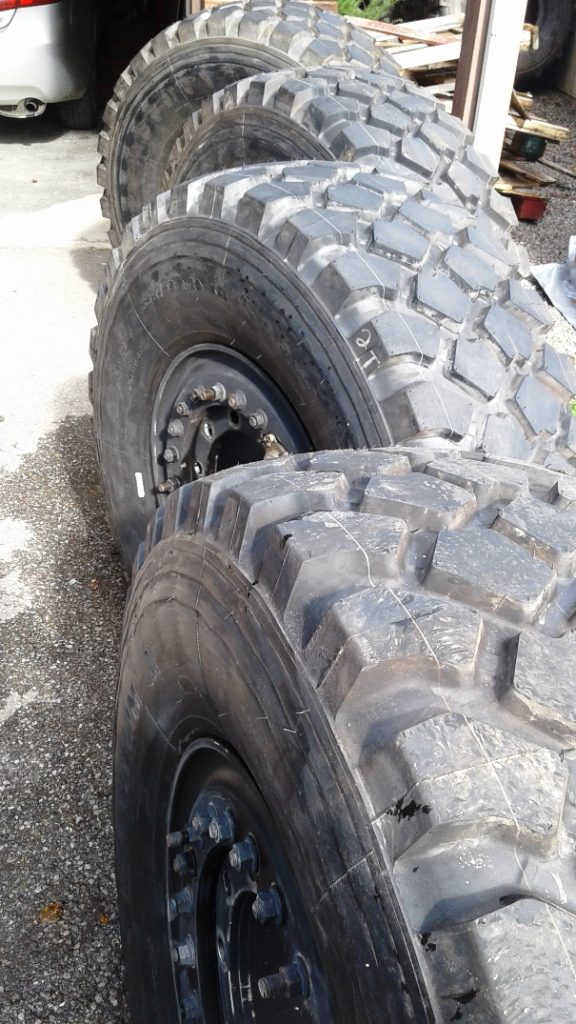 395/85R20 Michelin XZL plus on Wheel | Military Tires