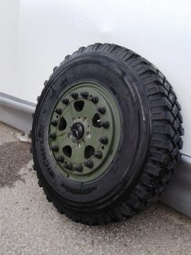 8.25R16 on G-Wagon Wheel | Military Tires