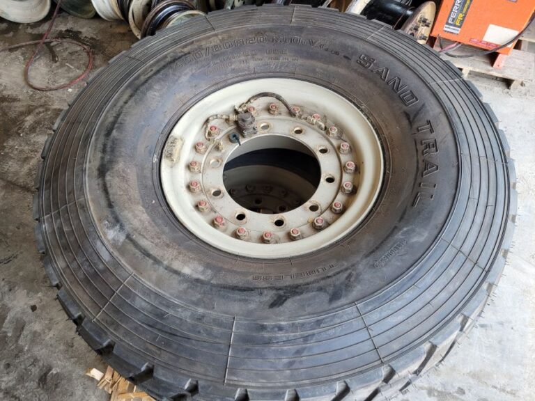 450/80R20 M.O.V. SAND TRAIL on Wheel | Military Tires