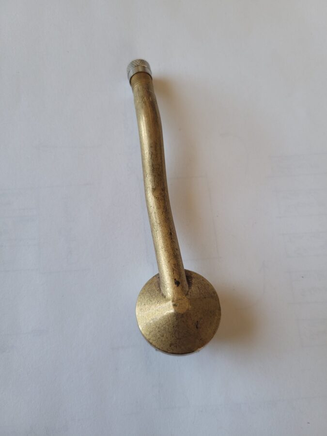 14 mm HUTCHINSON VALVE STEM | Military Tires