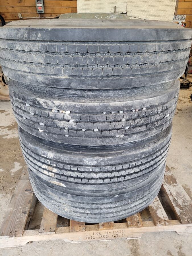 4 tires 10R22.5 Firestone FS561A 0204251 | Military Tires